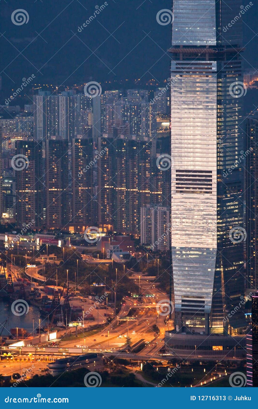 Skyscraper a night stock image. Image of dark, millions - 12716313