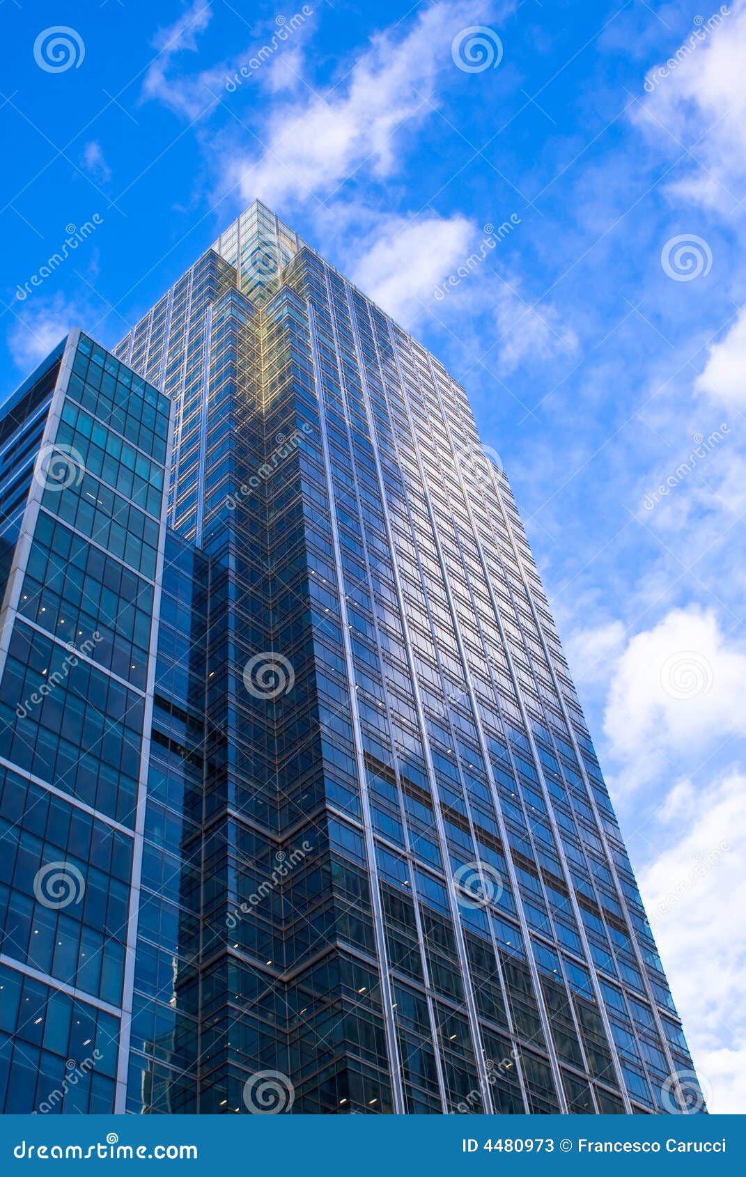 Skyscraper reflecting sky stock image. Image of perspective - 4480973