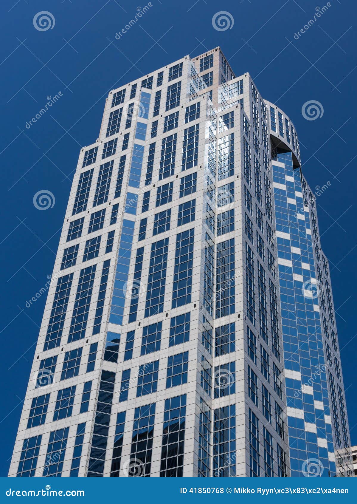 Skyscraper editorial stock photo. Image of landmark, tall - 41850768