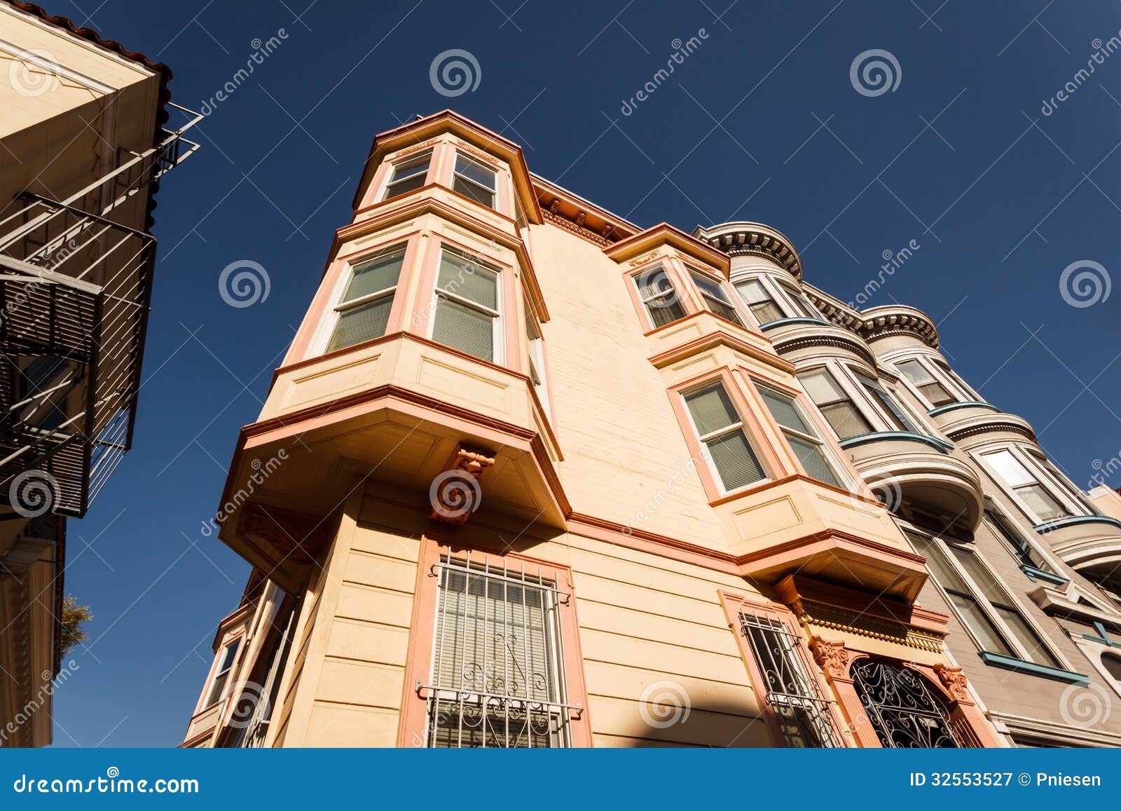 Skyward View of Pretty Bay Windows on San Francisco House Stock Image ...