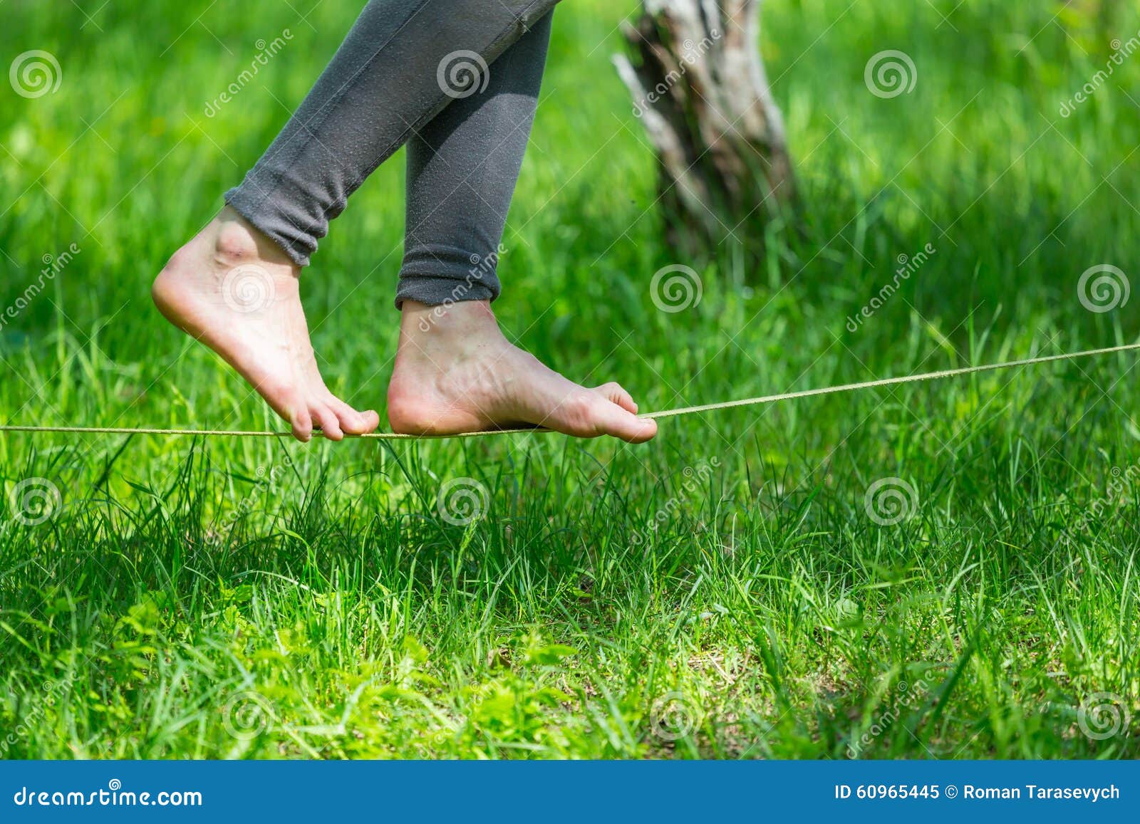 Slacklining stockbild. Bild von zeile, durchhang, freistil - 60965445