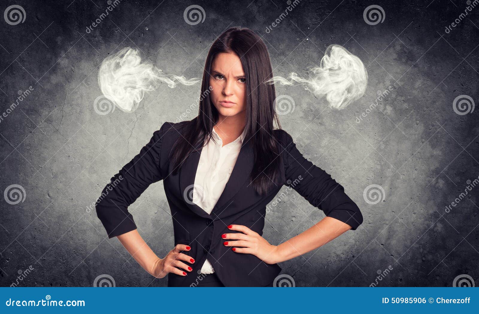 Slechte Vrouw Met Stoom Van Oren Concrete Grijs Stock Foto - Image of ...