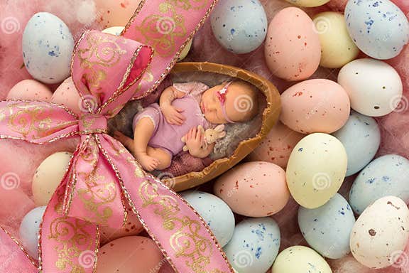 Sleeping Baby in Easter Egg Stock Image - Image of pastel, easter ...