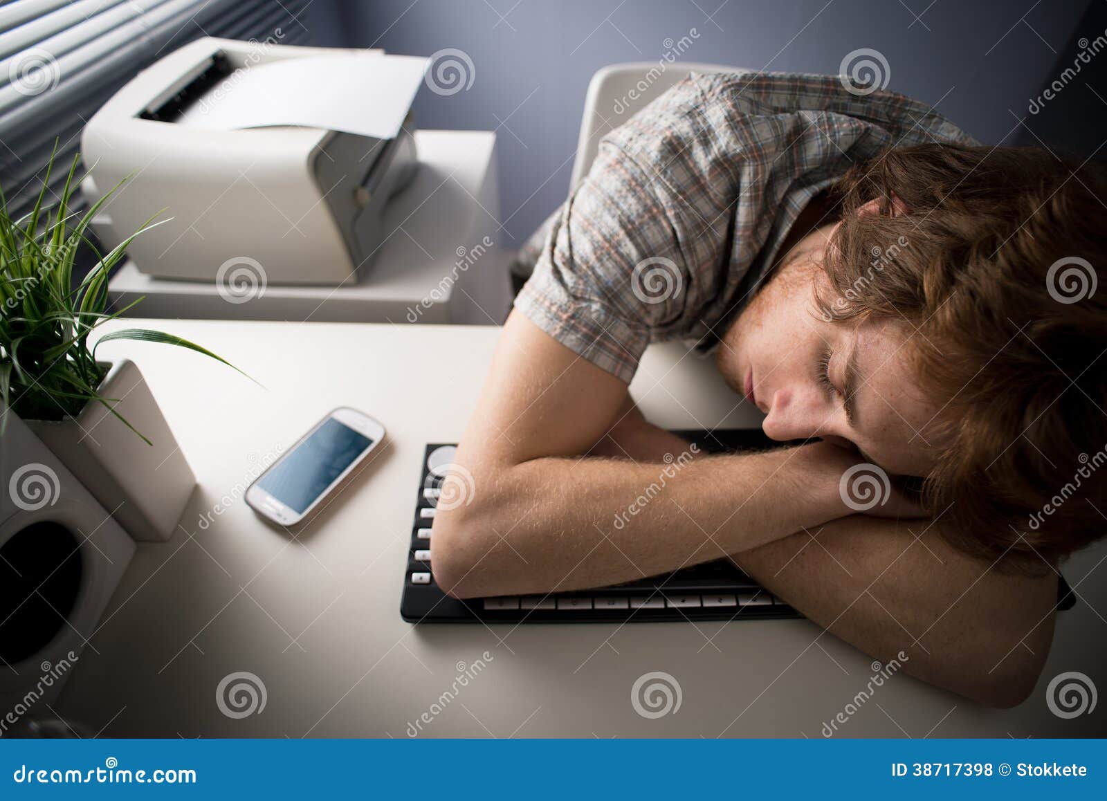 Sleeping on keyboard stock photo. Image of palmtop, cellphone - 38717398