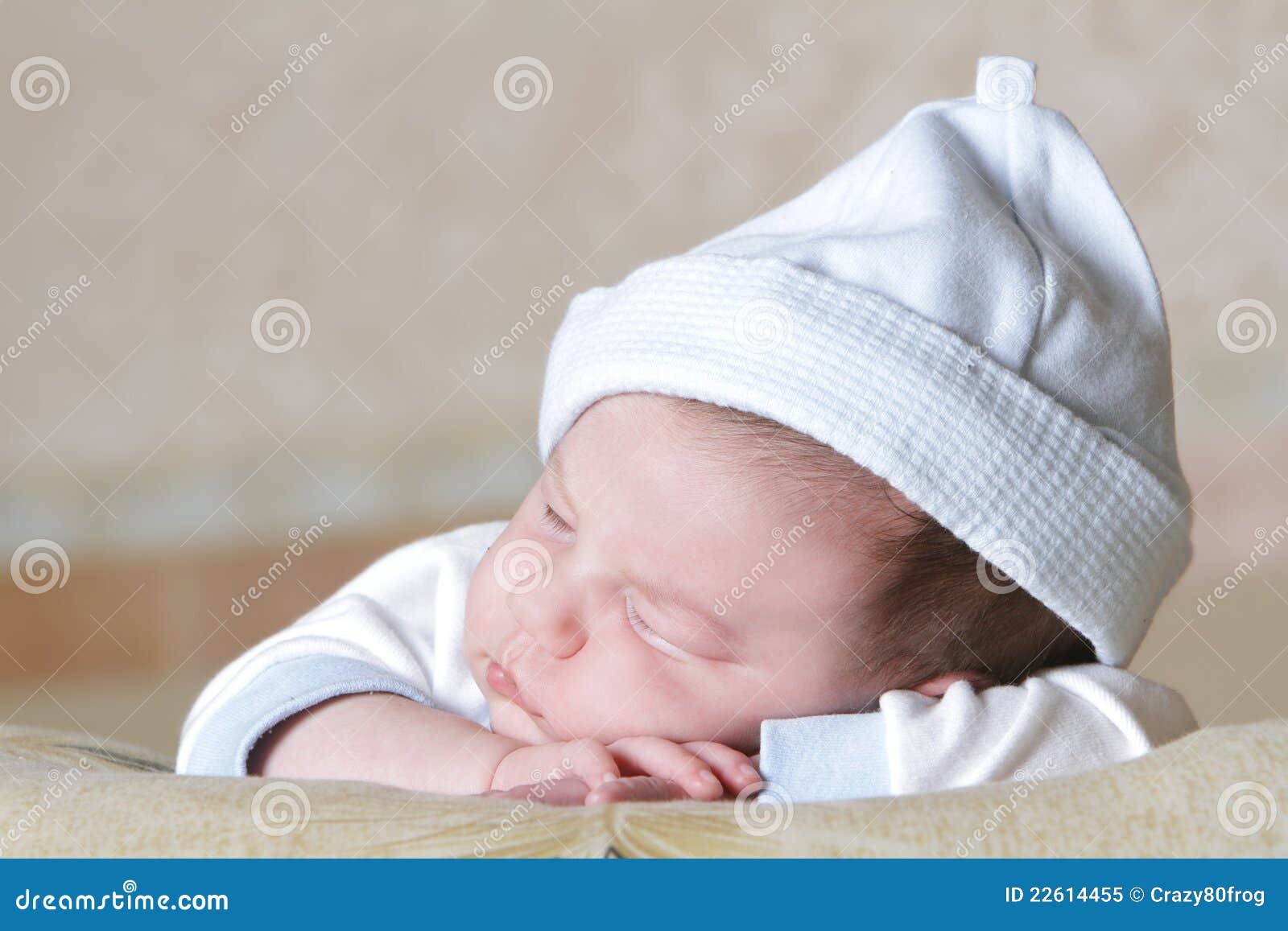 Sleeping Newborn Baby Portrait Stock Image - Image of home, infant ...