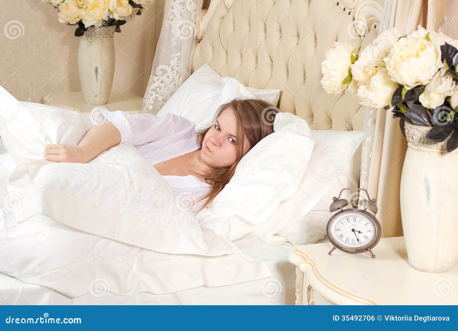 Sleepless Woman Lying in Bed Stock Photo - Image of bored, illness ...