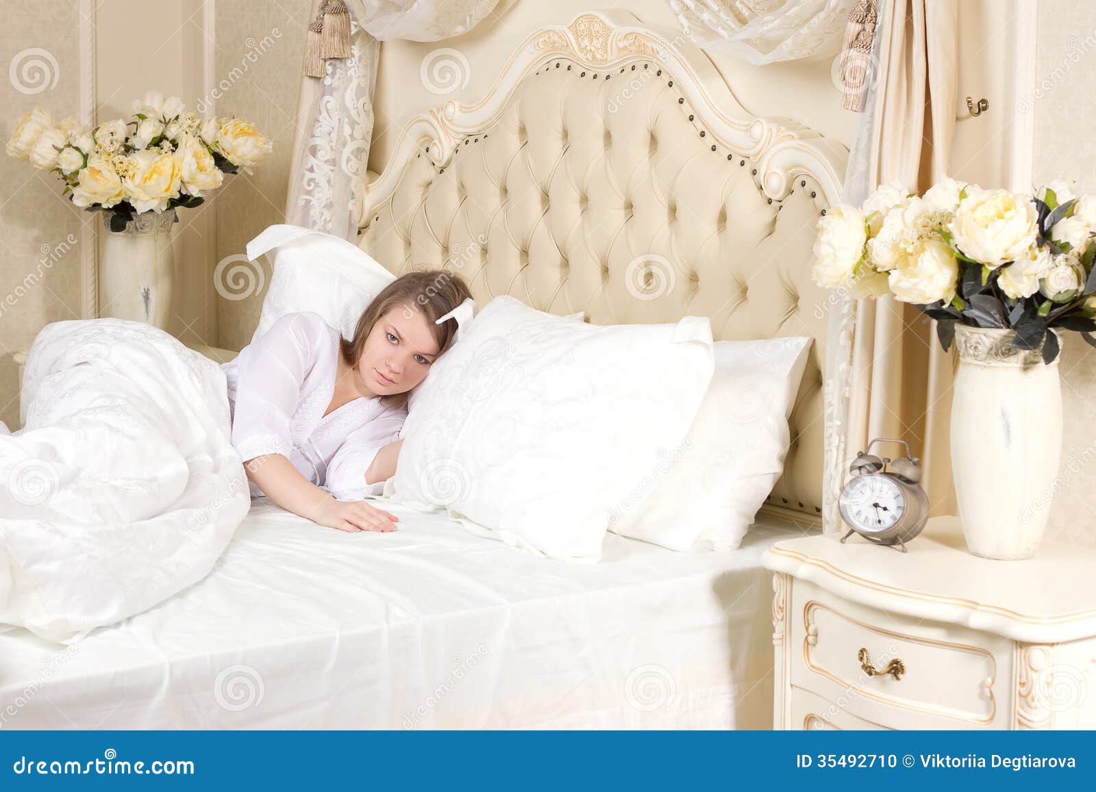 Sleepless Woman Lying in Bed Stock Photo - Image of migraine, adult ...