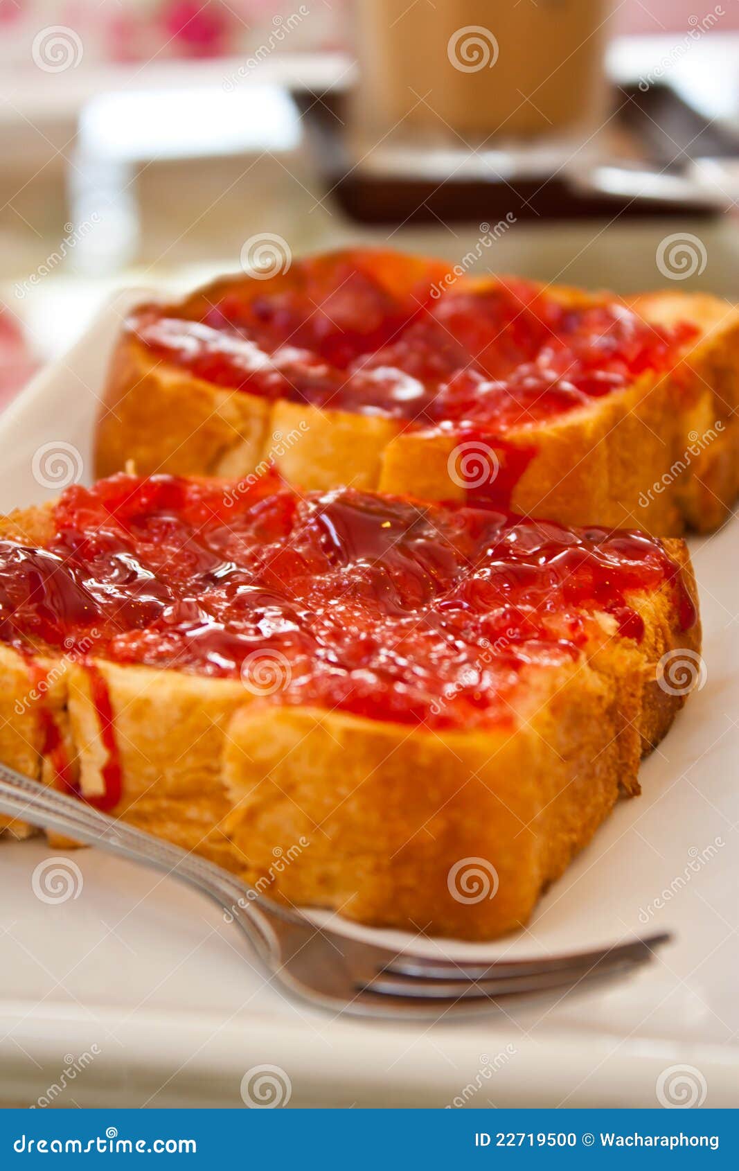 Slice of Bread with Red Jam Stock Photo - Image of delicious, diet ...