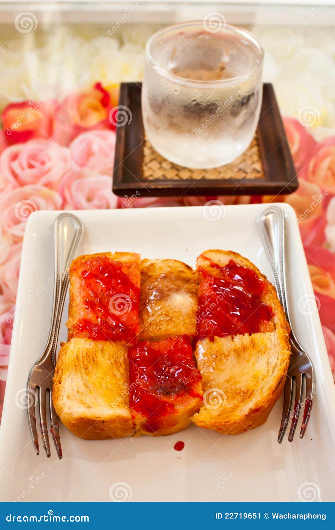 Slice of Bread with Red Jam Stock Image - Image of healthy, fresh: 22719651