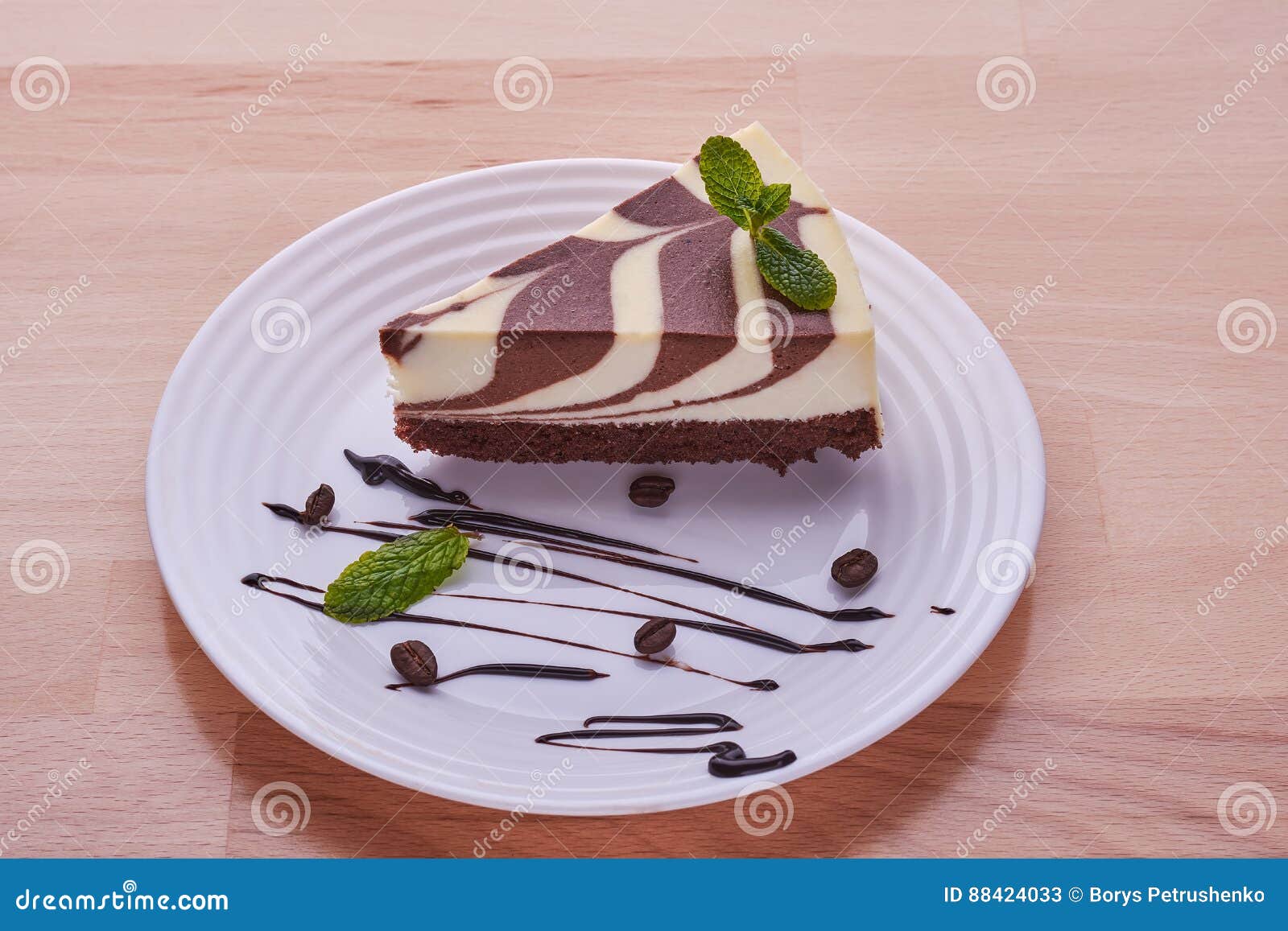 Slice of Cheesecake on Plate. Stock Image - Image of chef, diet: 88424033
