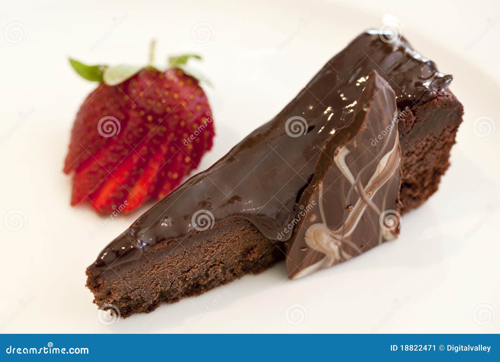 Slice of Chocolate Fudge Cake Stock Image - Image of dessert, fudge ...