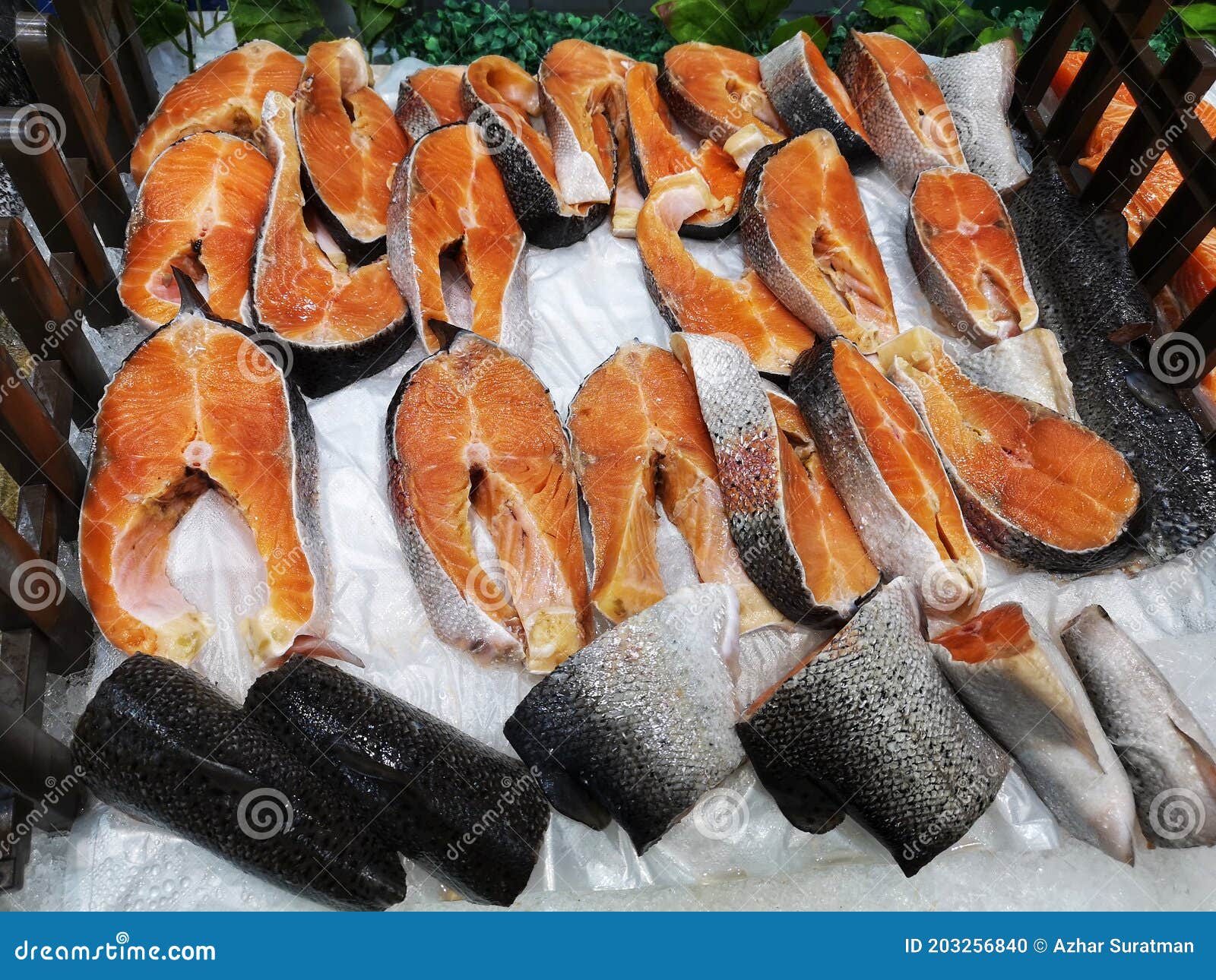 Slice and Cut Fresh Fish for Sell in Market Stock Photo - Image of ...