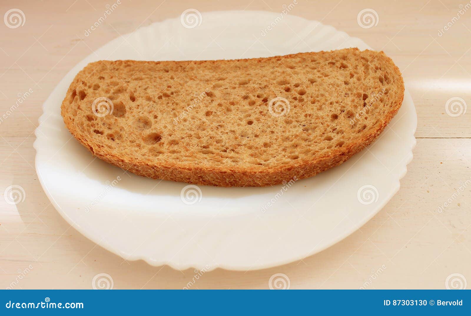 Slice of Dark Bread with Bran Stock Photo - Image of wheat, slice: 87303130