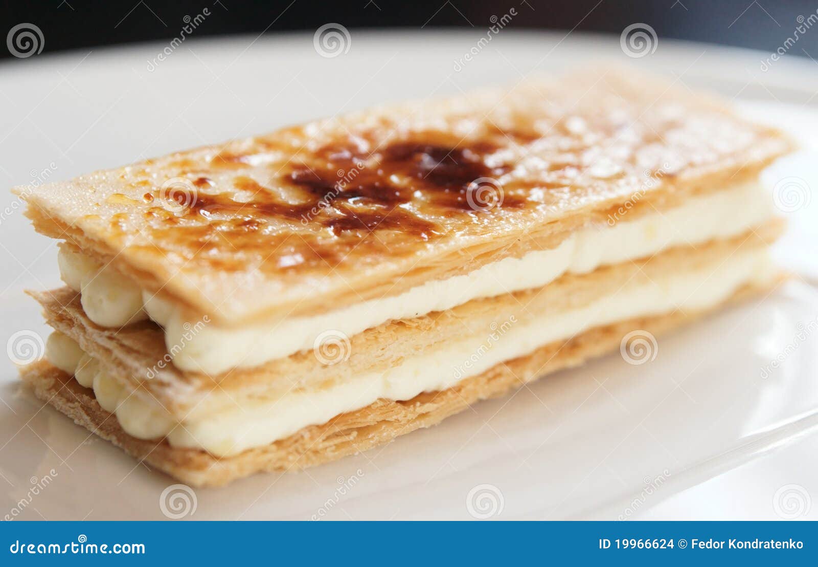 Slice of Mille-feuille Cake Stock Photo - Image of piece, cream: 19966624