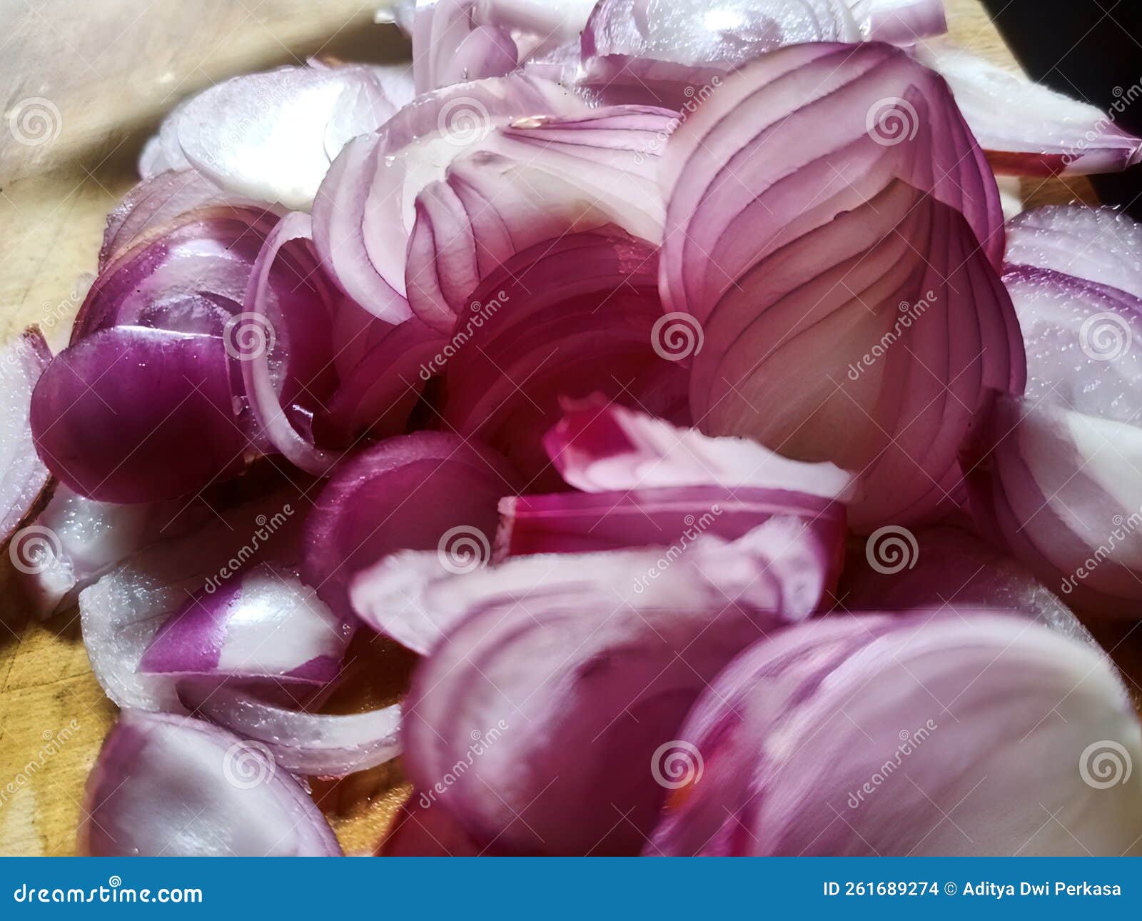 Slice red onion stock photo. Image of slice, cooking - 261689274