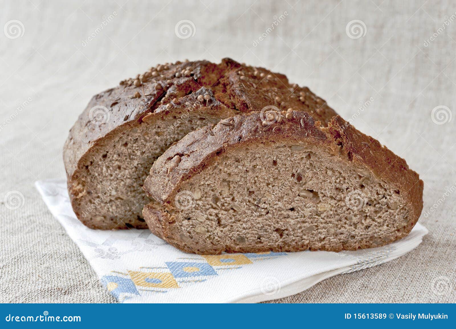 Slice of Rye Bread with Seeds Stock Image - Image of crust, brown: 15613589
