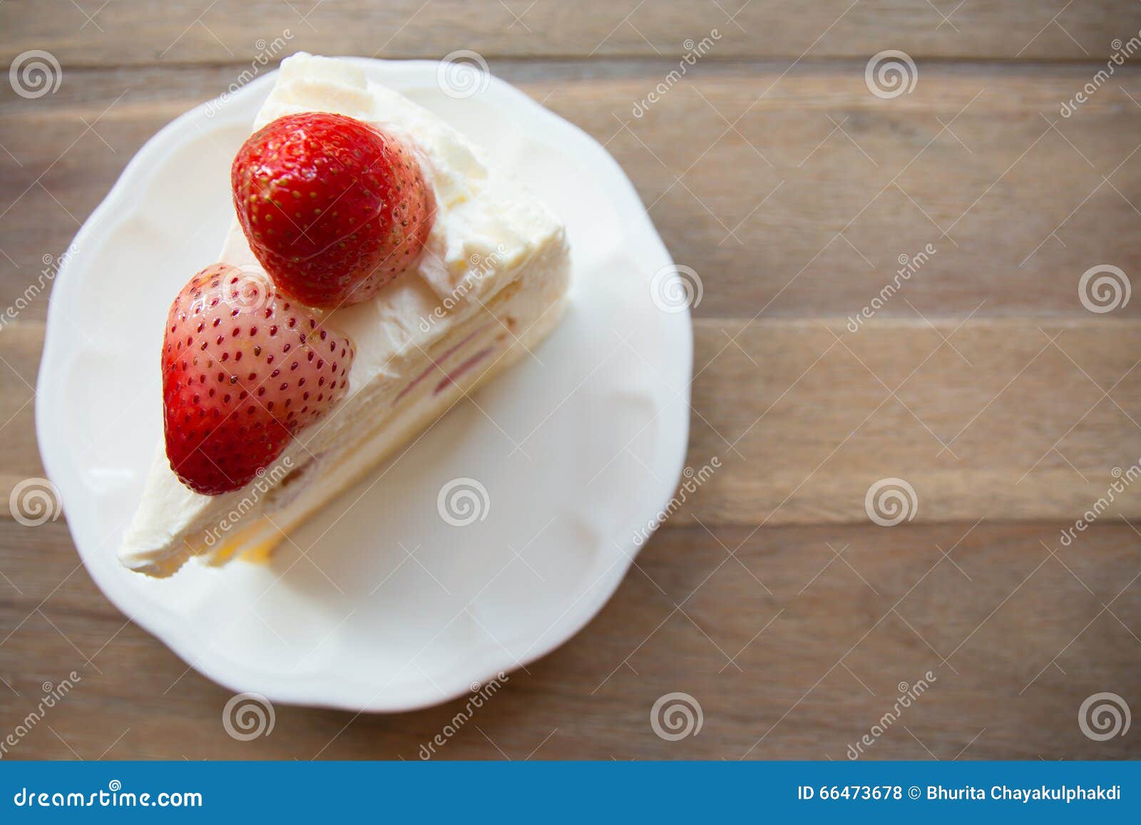 Slice of Strawberry Shortcake Stock Photo - Image of plated, bakery ...