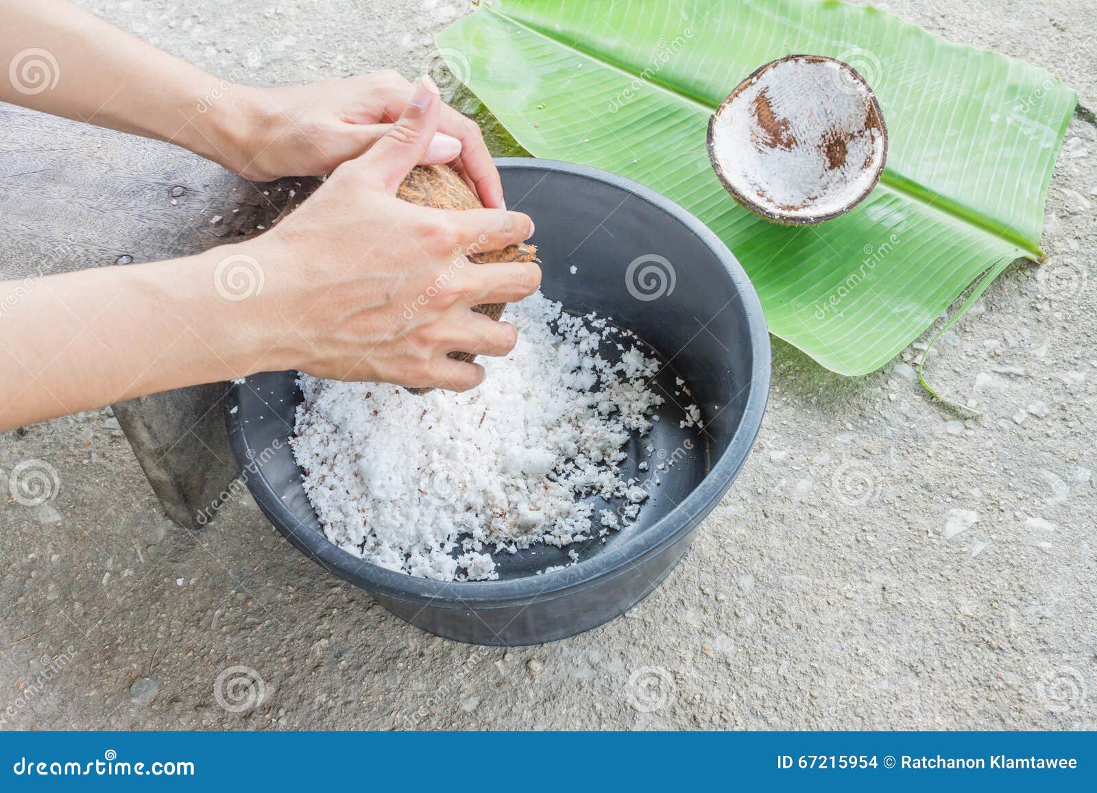The sliced coconut husks stock photo. Image of cutlery - 67215954