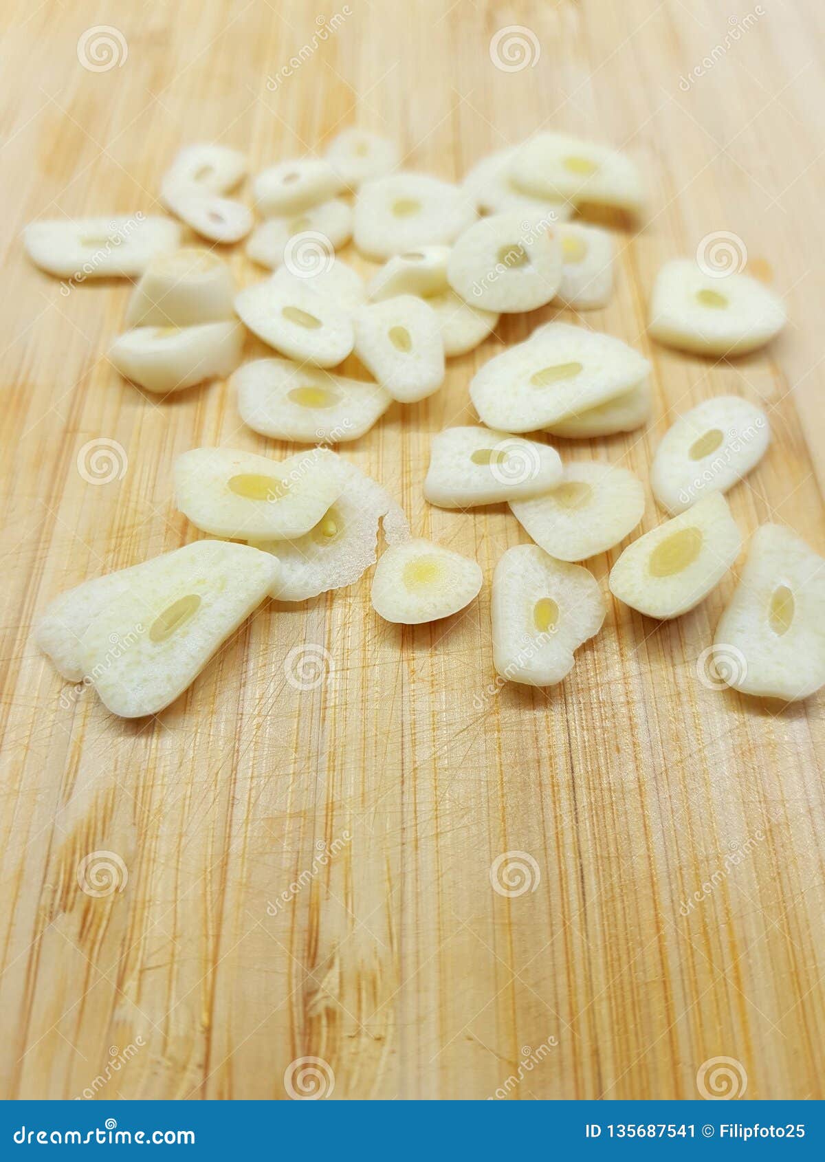 Sliced garlic stock image. Image of background, delicious - 135687541
