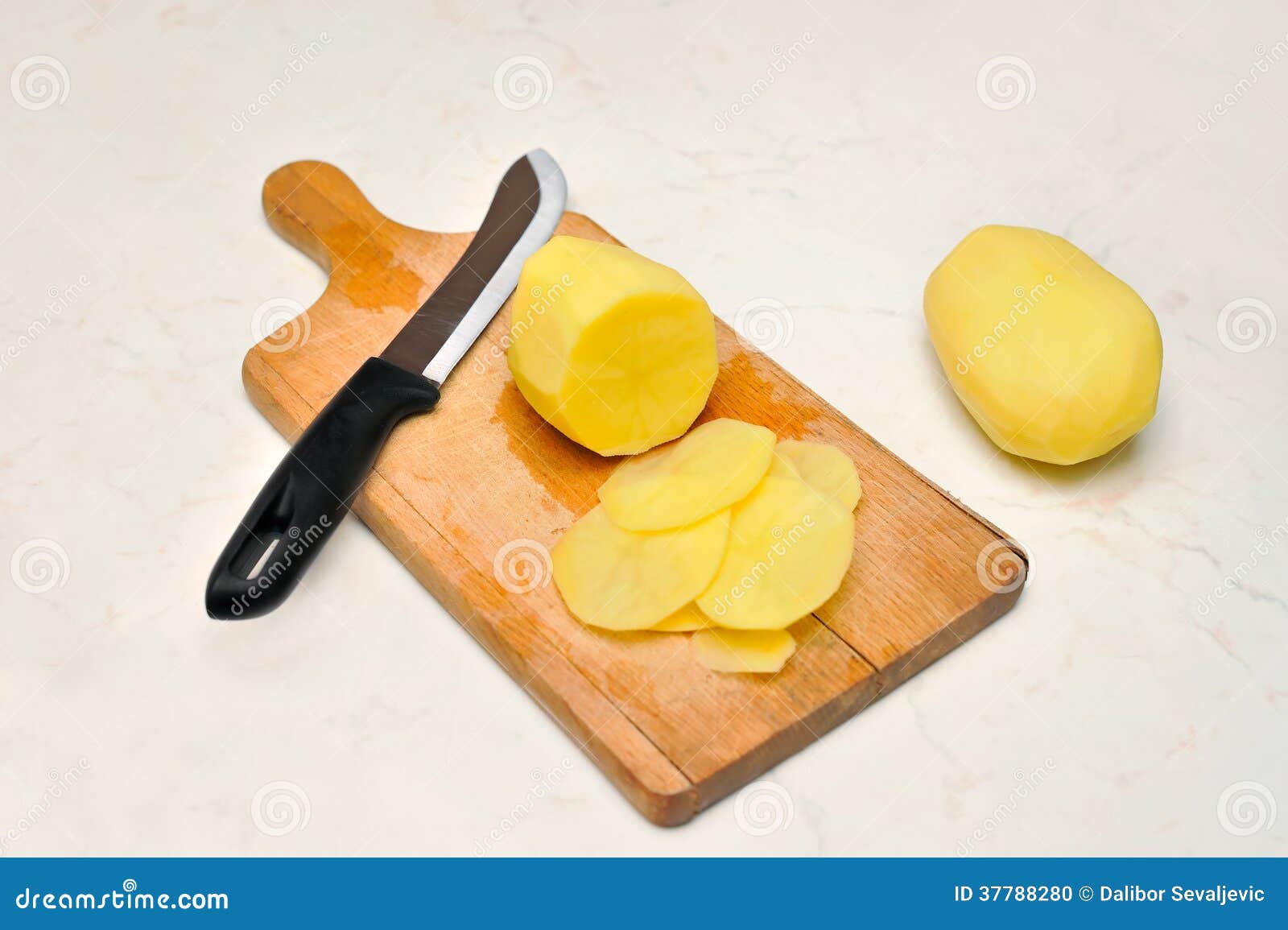 Sliced, Peeled Raw Potatoes Stock Photo - Image of health, potato: 37788280