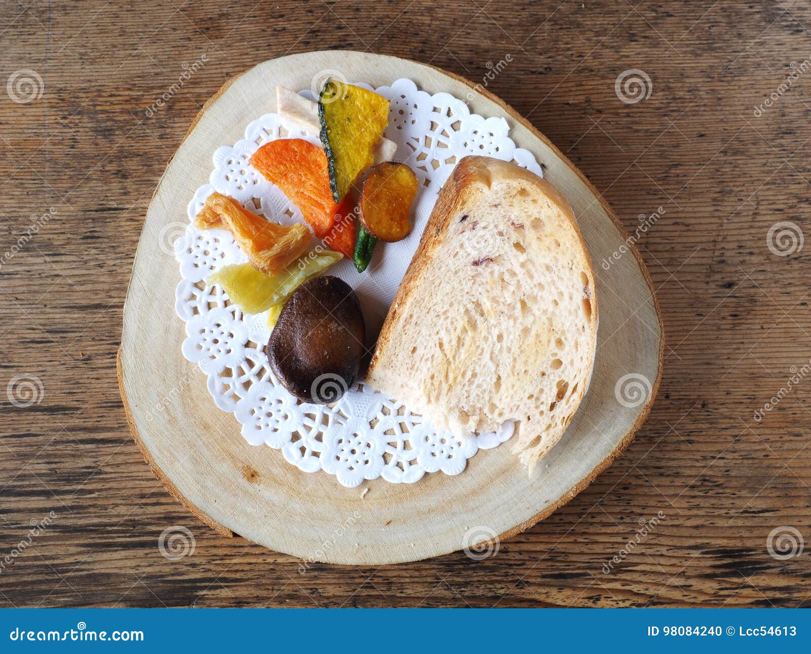 Sliced Toast Bread with Dry Fruit Stock Photo - Image of fiber, lunch ...