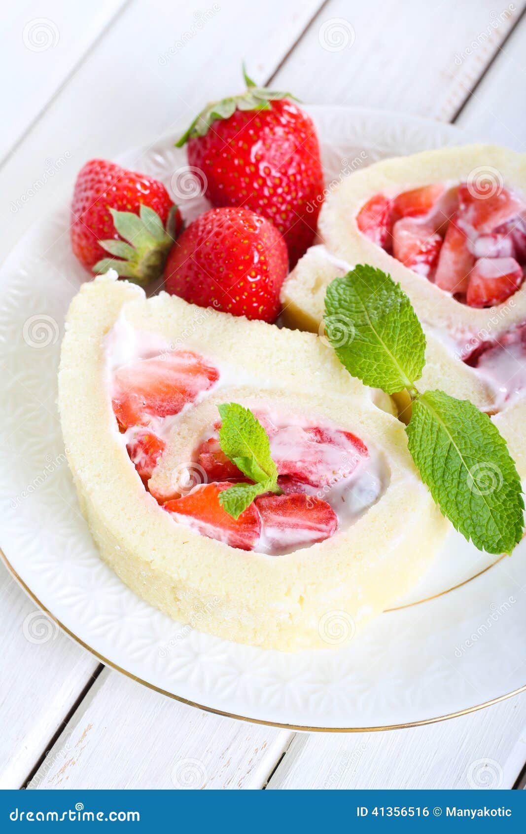 Slices of Strawberry Roulade Stock Photo - Image of treat, pastry: 41356516