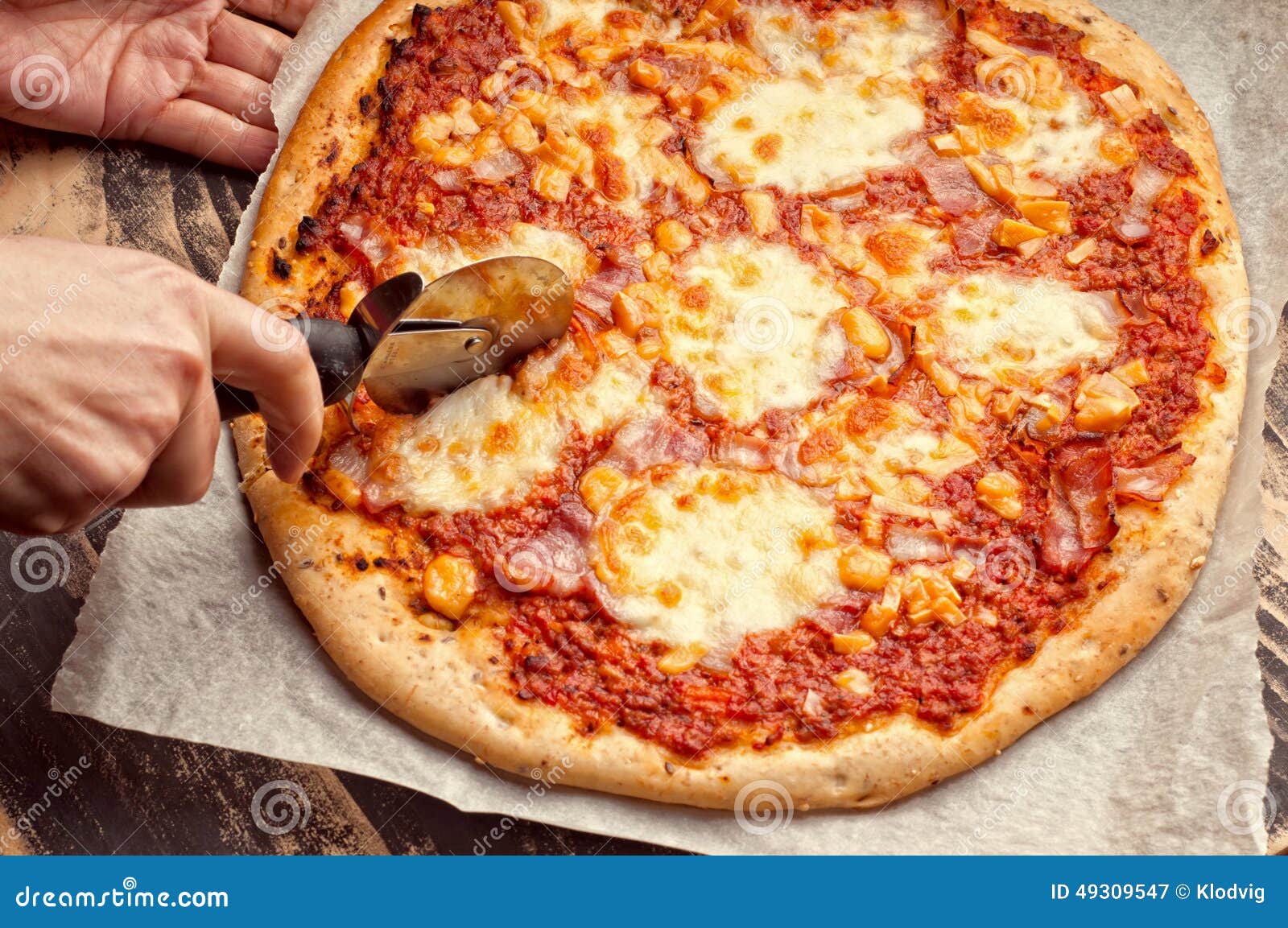 Slicing pizza stock image. Image of minced, sauce, round - 49309547