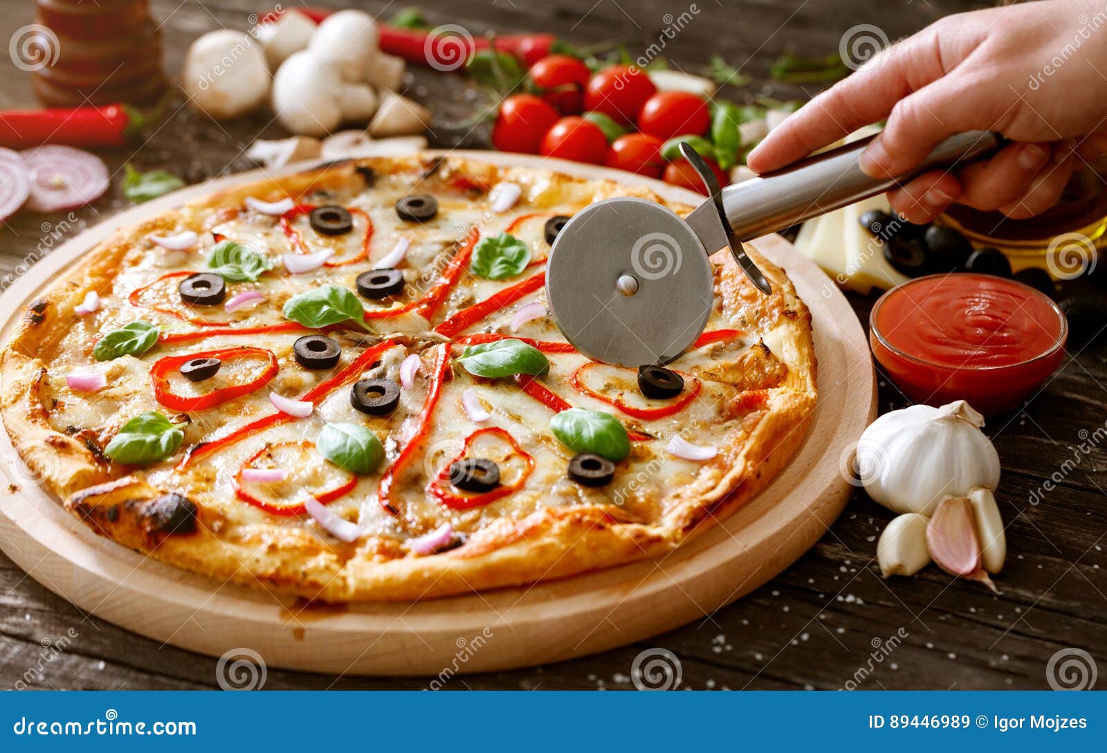 Slicing Pizza with Pizza Cutter Stock Image - Image of cuisine, fast ...