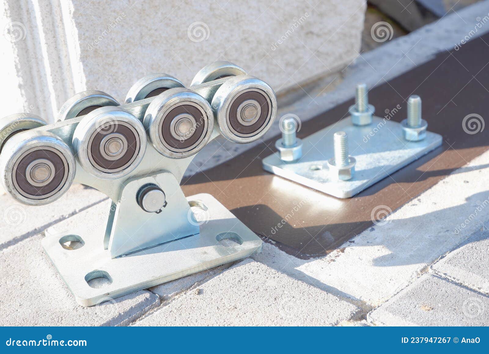 Sliding Gate Fittings Set. Guide Carriage, Rollers, Sliding Gate ...