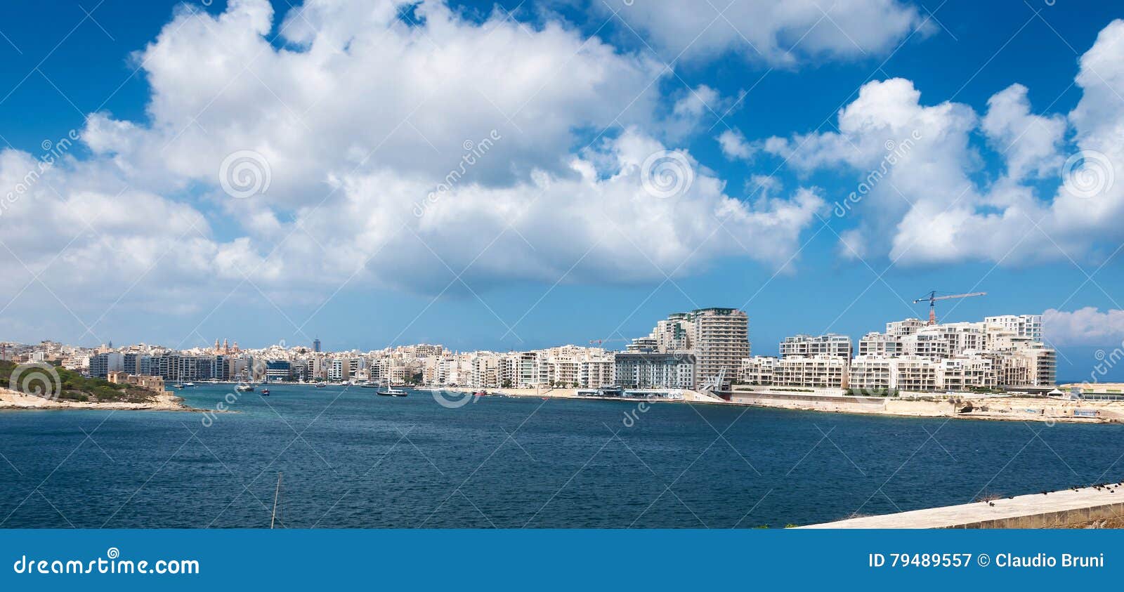 Sliema - La La Valette - Malte Image stock - Image du valletta ...