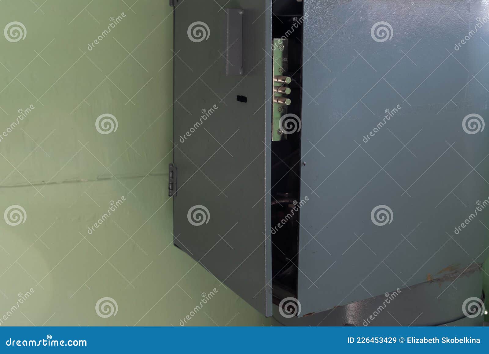 A Slightly Opened Metal Box Stock Image - Image of cash, storage: 226453429