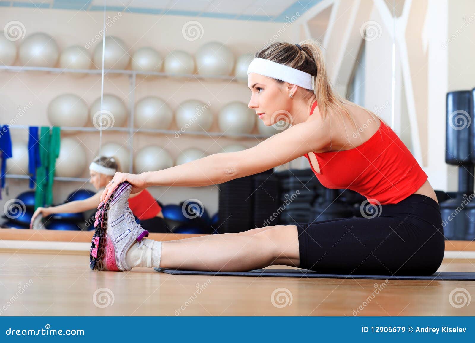 Slim Body Royalty Free Stock Images - Image: 12906679