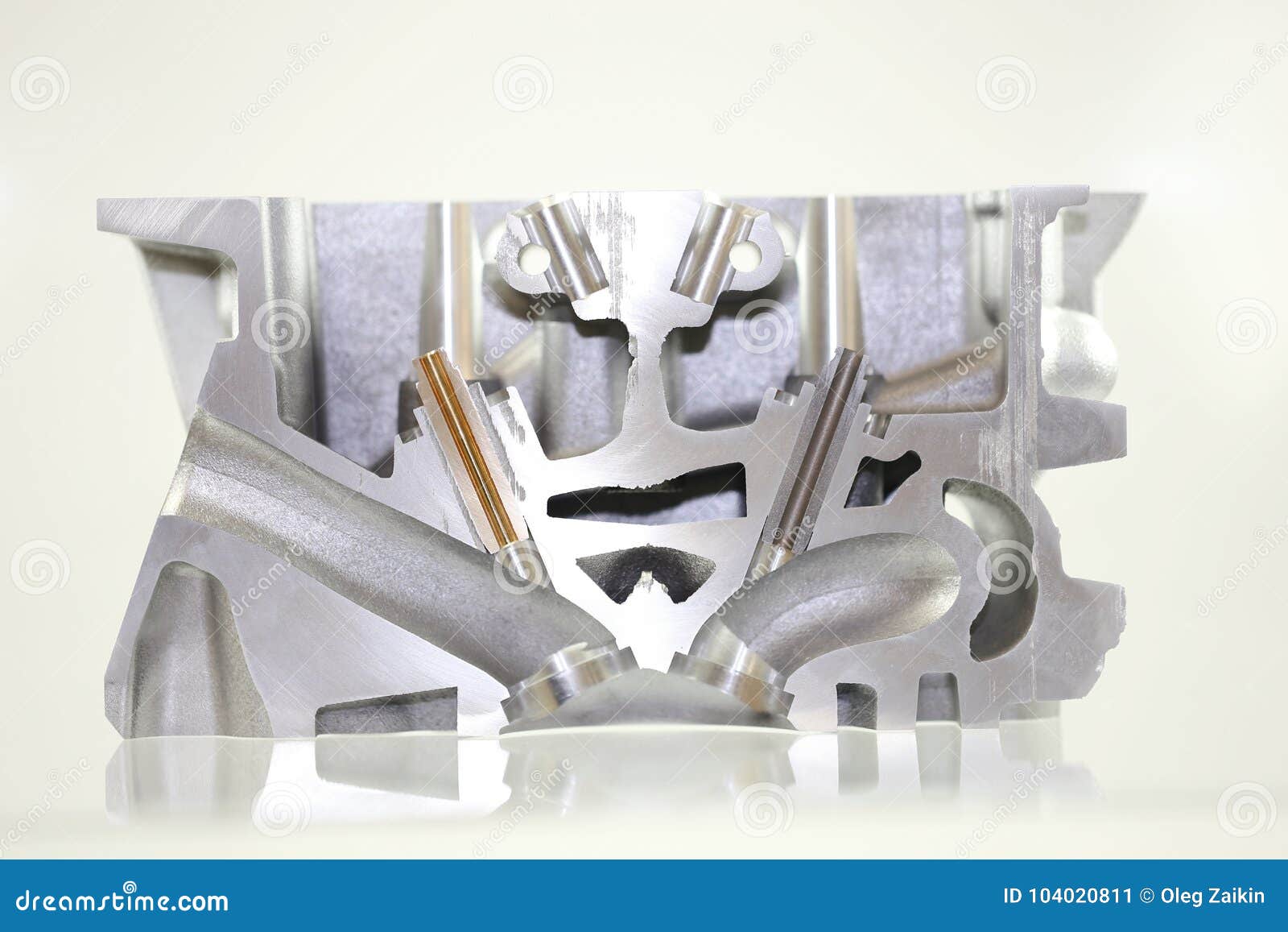 Slit the cylinder head stock image. Image of internal - 104020811