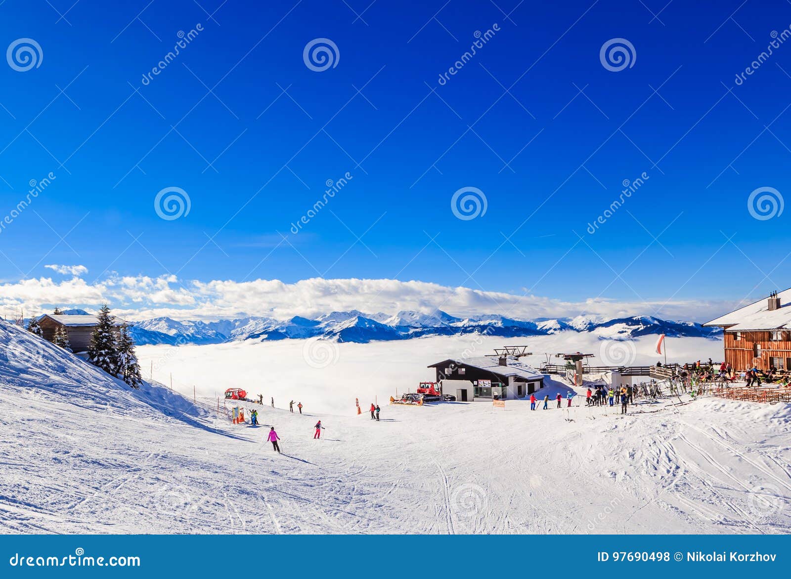 On the Slopes of the Ski Resort Soll, Tyrol Editorial Stock Photo ...