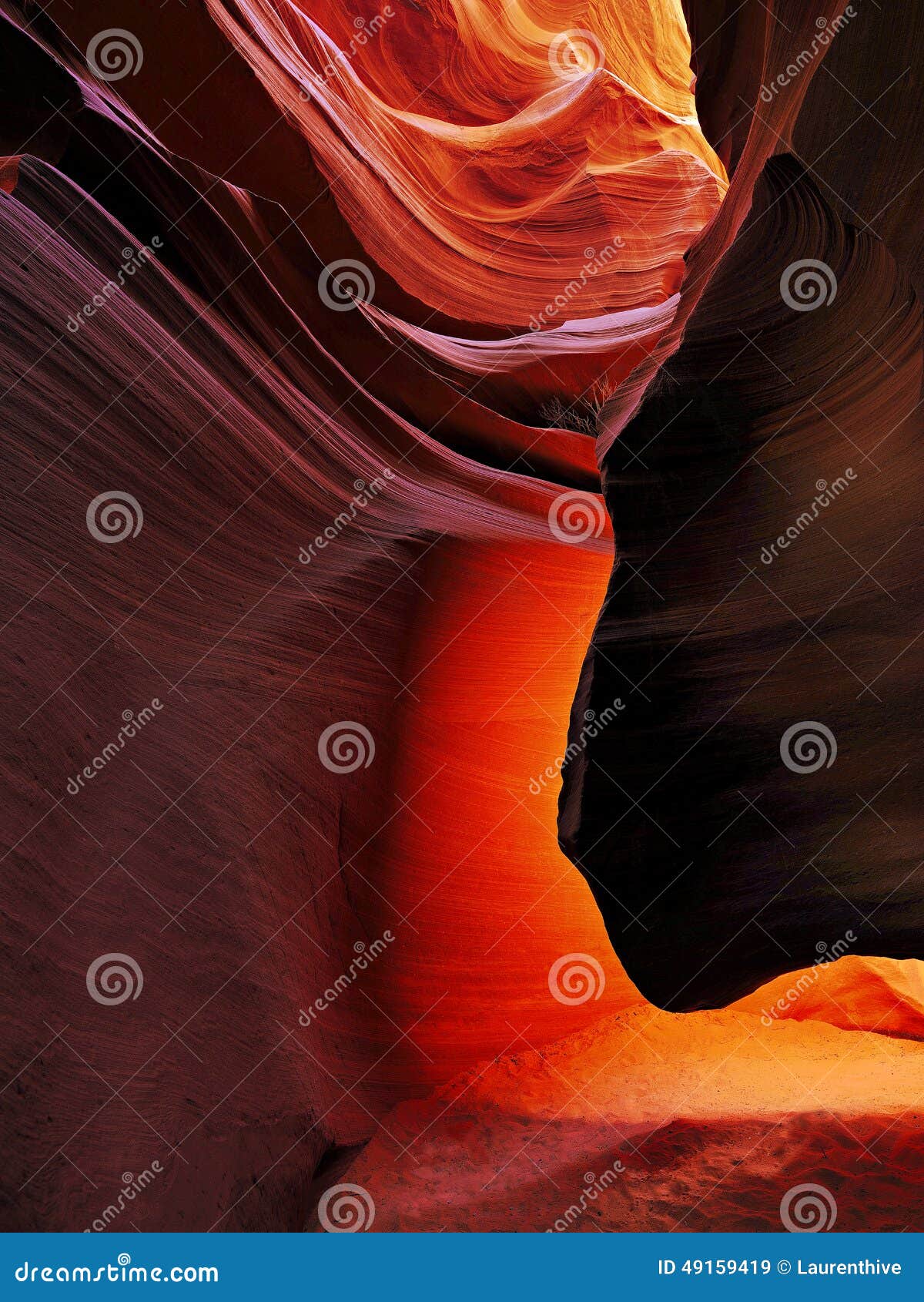 Slot canyon sphinx stock image. Image of canyon, color - 49159419