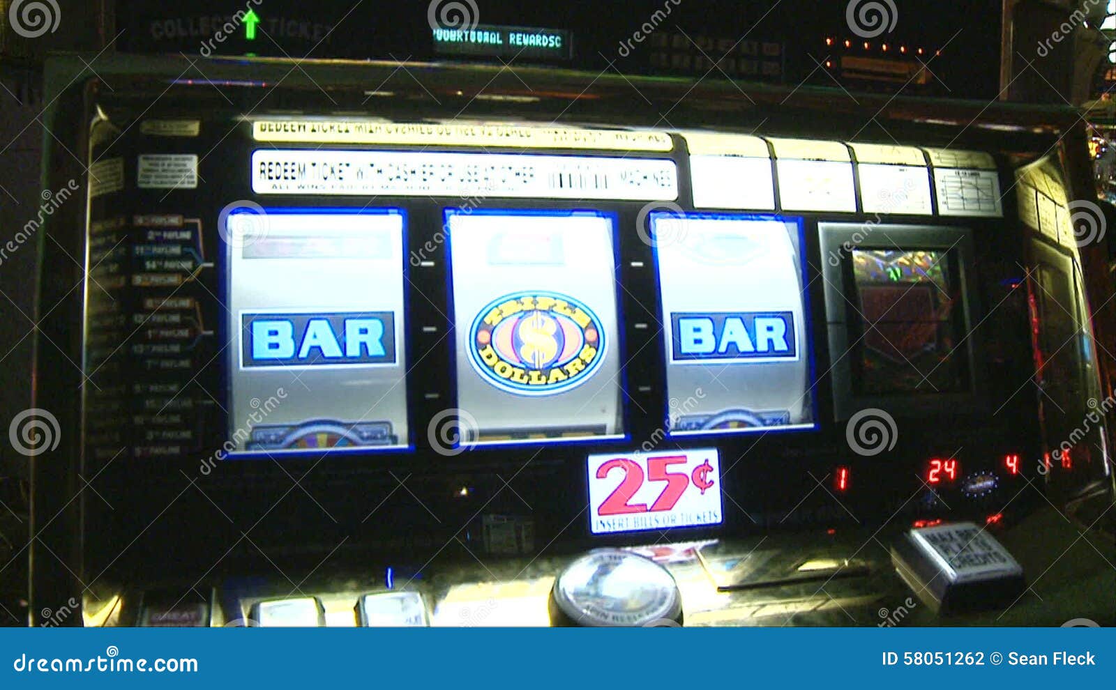 Slot Machine Winner stock footage. Video of timelapse - 58051262