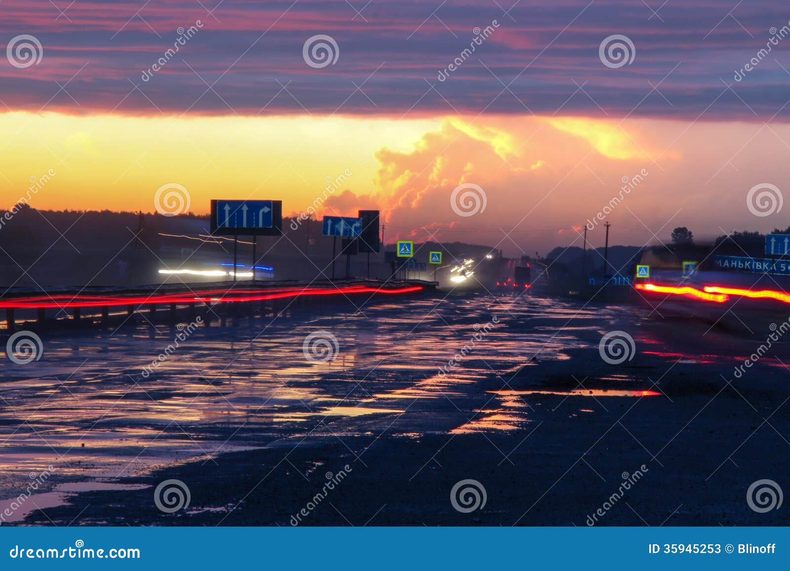 Slow Shutter on Evening Traffic in Rain Track Stock Image - Image of ...