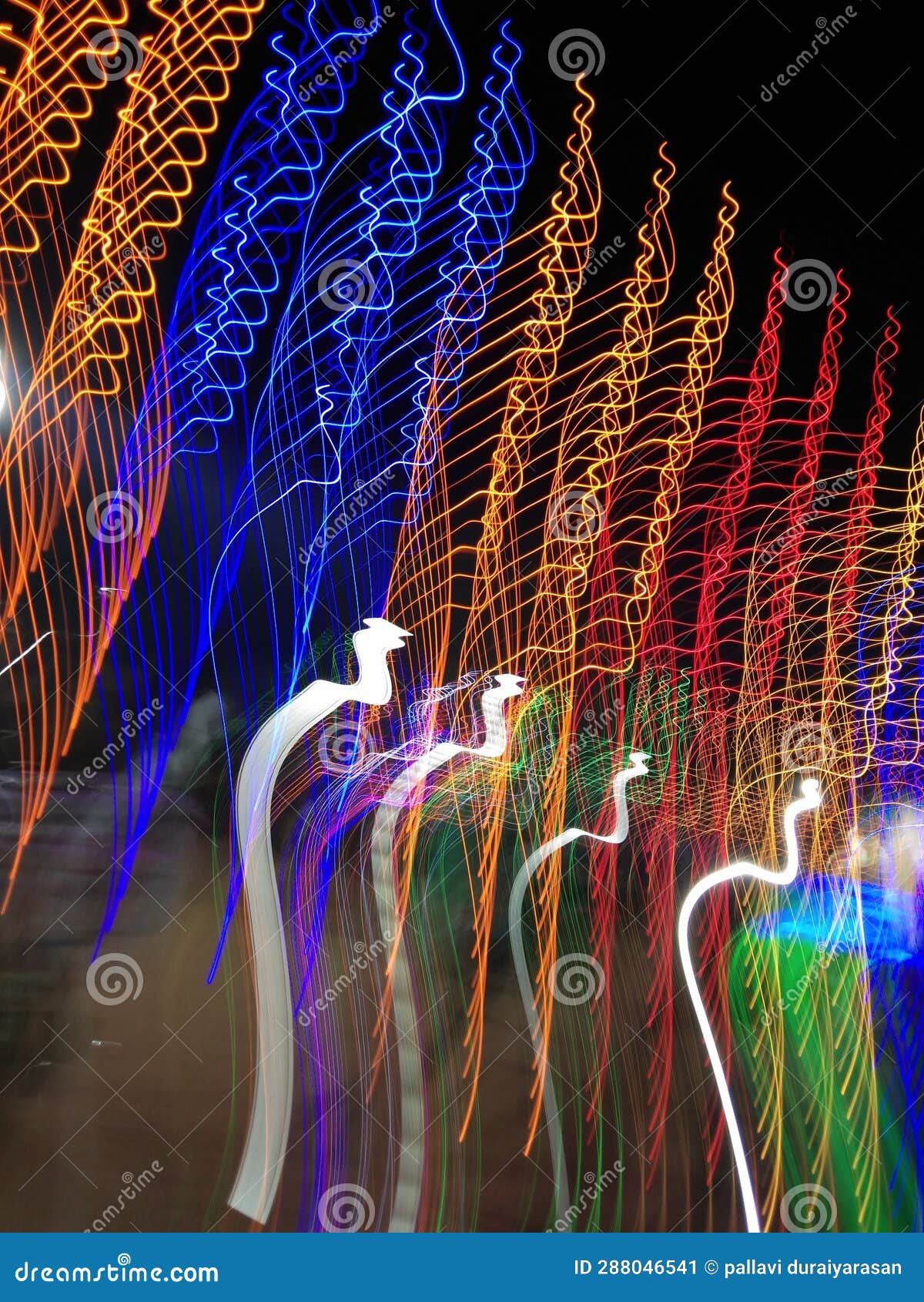 Slow Shutter Speed Light Art. Light Painting. Splash Line Abstract ...