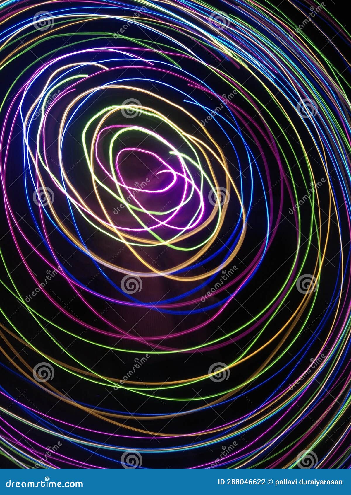 Slow Shutter Speed Light Art. Light Painting. Splash Line Abstract ...