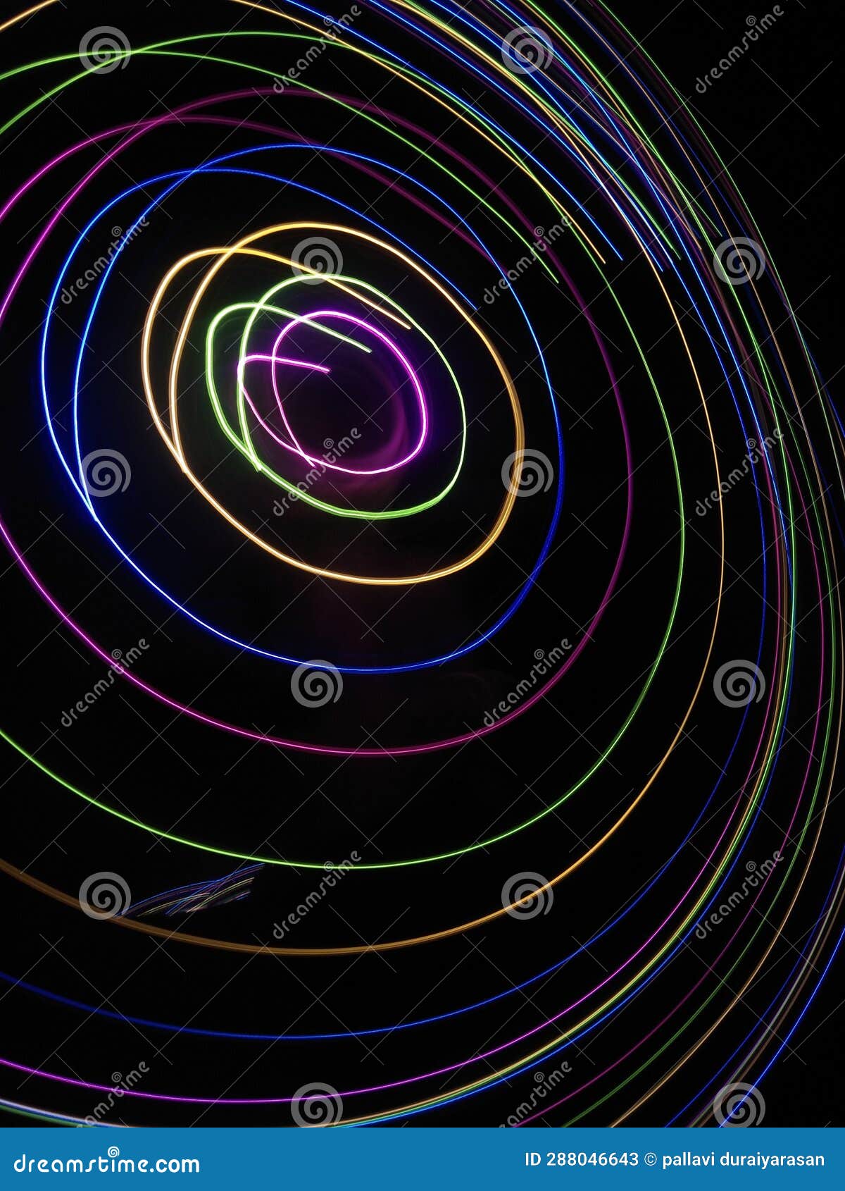 Slow Shutter Speed Light Art. Light Painting. Splash Line Abstract ...