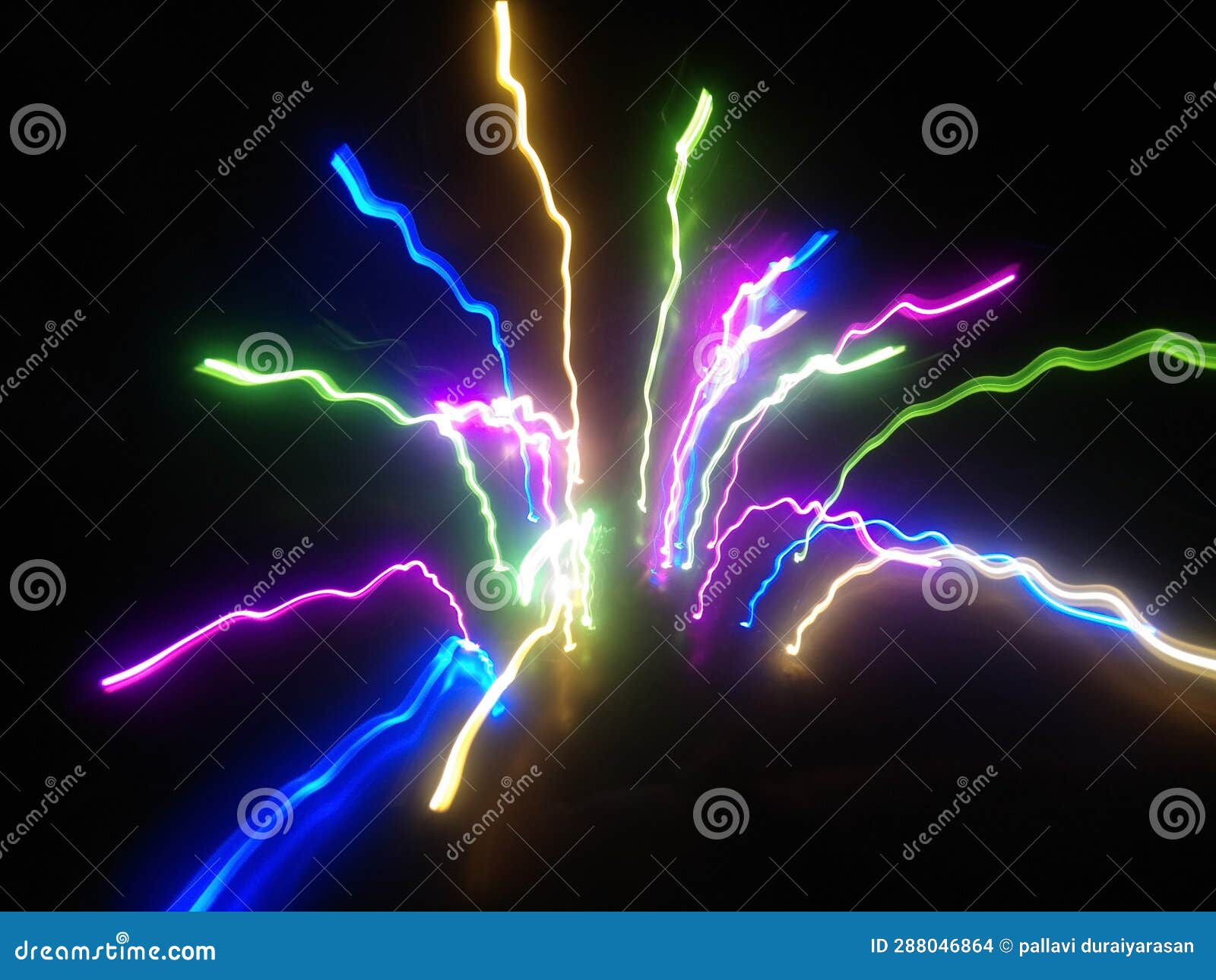 Slow Shutter Speed Light Art. Light Painting. Splash Line Abstract ...