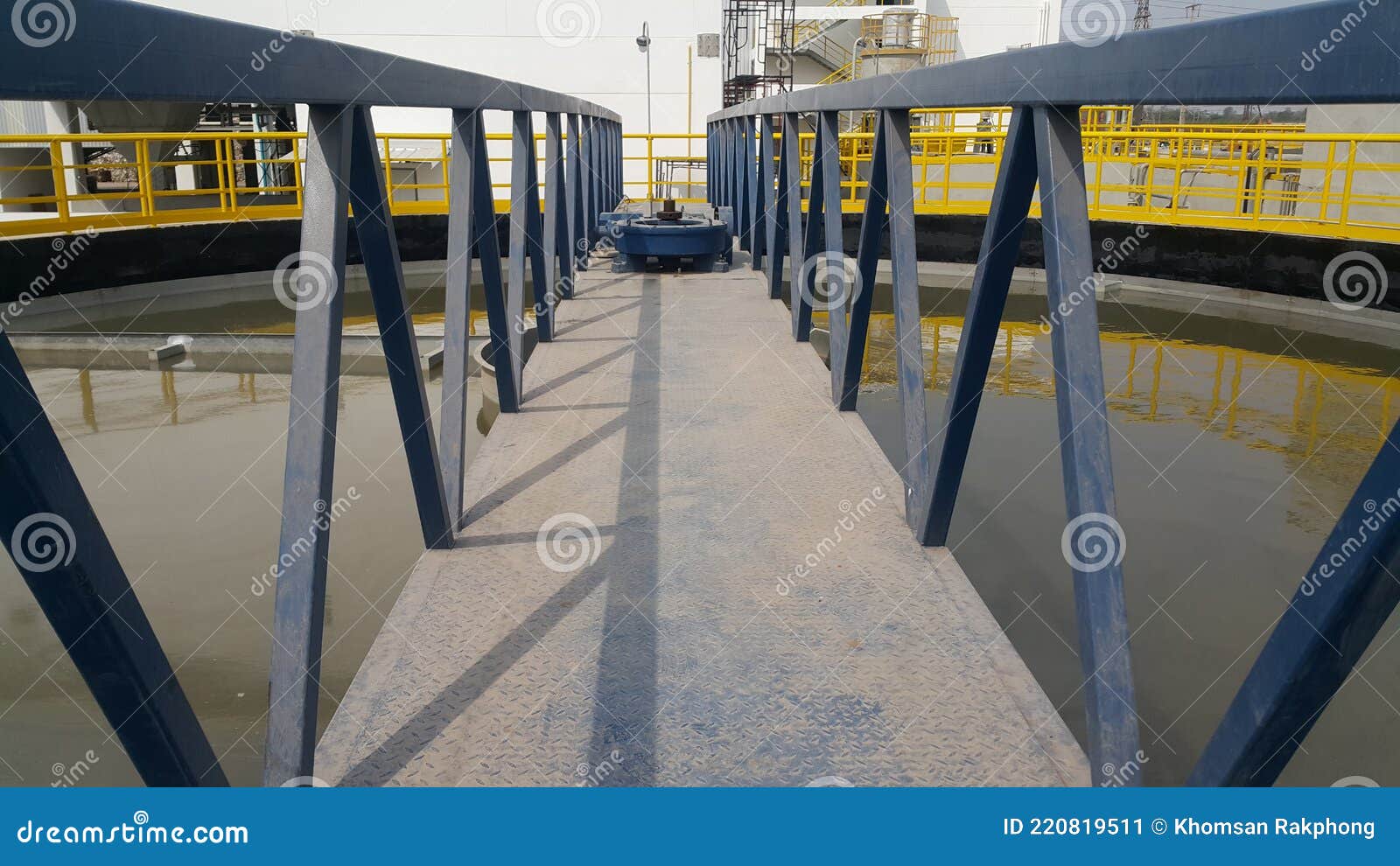 Sludge Scraper Secoundary Clarifier Stock Image - Image of design ...