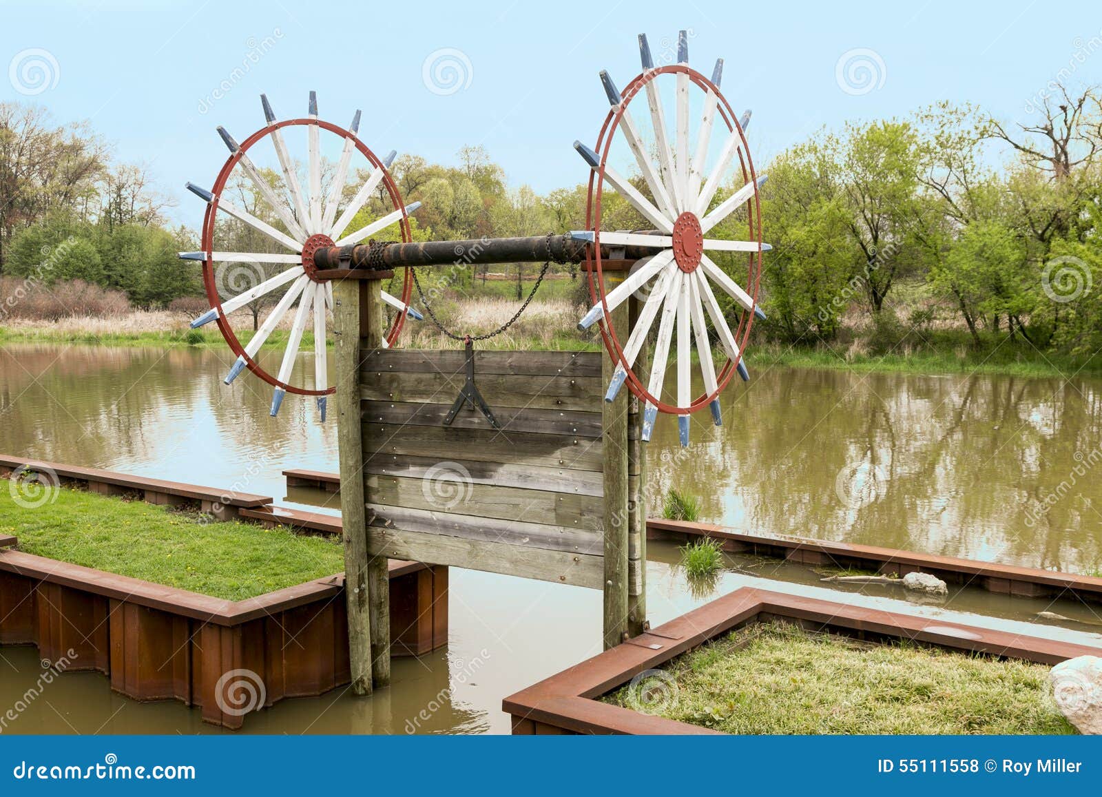 Sluice Gate Royalty-Free Stock Image | CartoonDealer.com #55111558