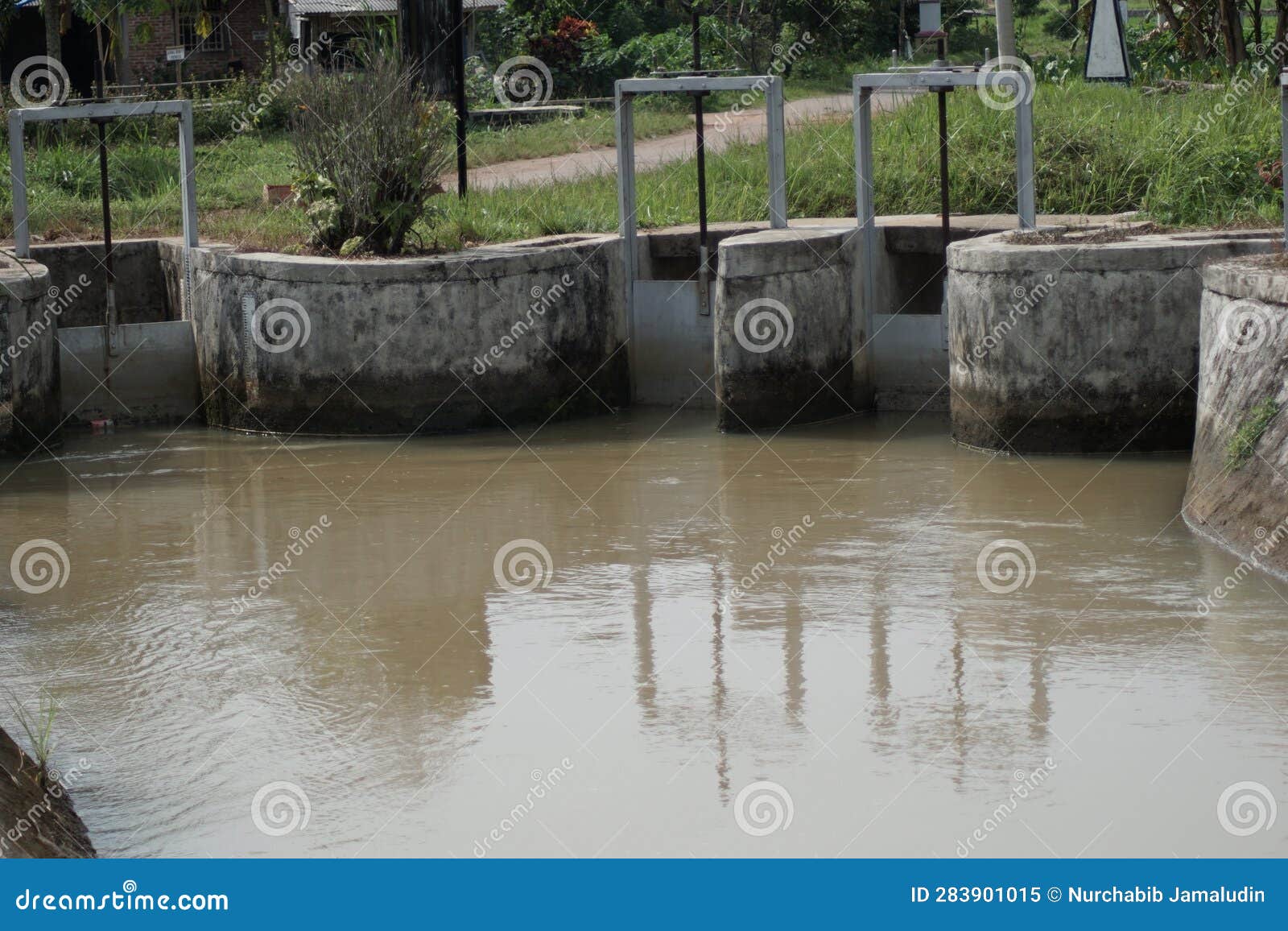 Sluice Gates in Irrigation Canals Stock Image - Image of fishpond ...