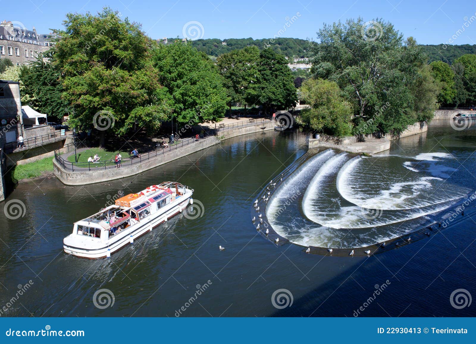 Sluice in the River Avon editorial stock photo. Image of sluice - 22930413