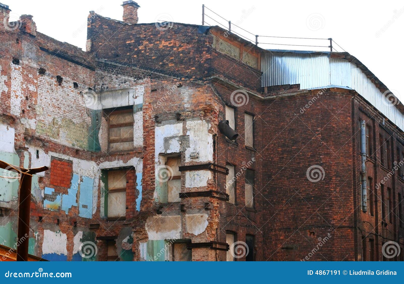 Slum stock image. Image of dirty, downtown, rusty, housing - 4867191
