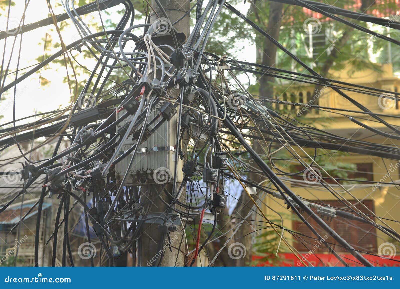 Slums with Messy Electric Cables. Editorial Photo - Image of hanoi ...