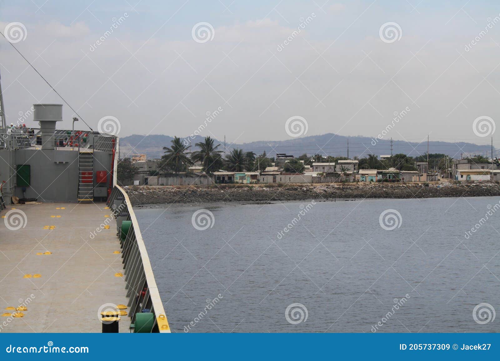 Slums Panama stockbild. Bild von bezirk, leute, flüchtling - 205737309