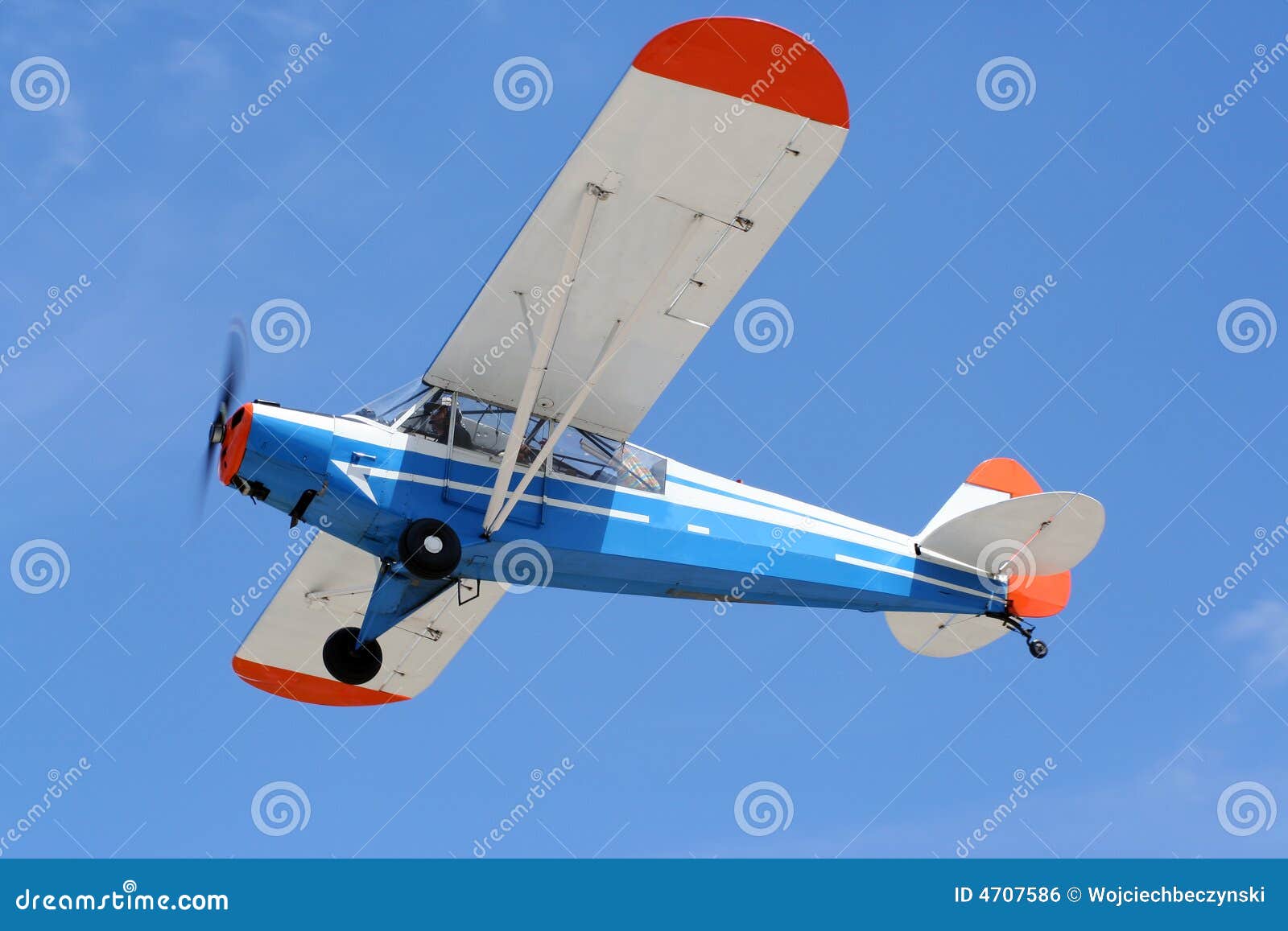 Small airplane stock photo. Image of side, aviation, plane - 4707586