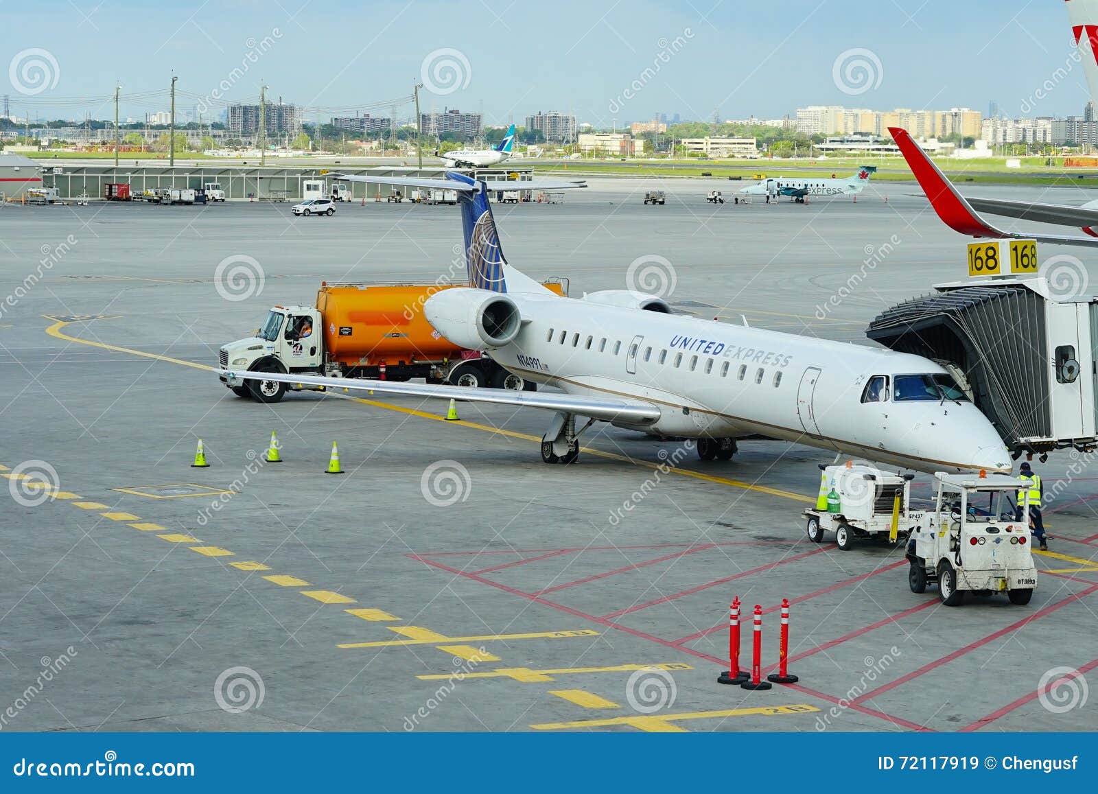 A small airplane editorial stock image. Image of garden - 72117919